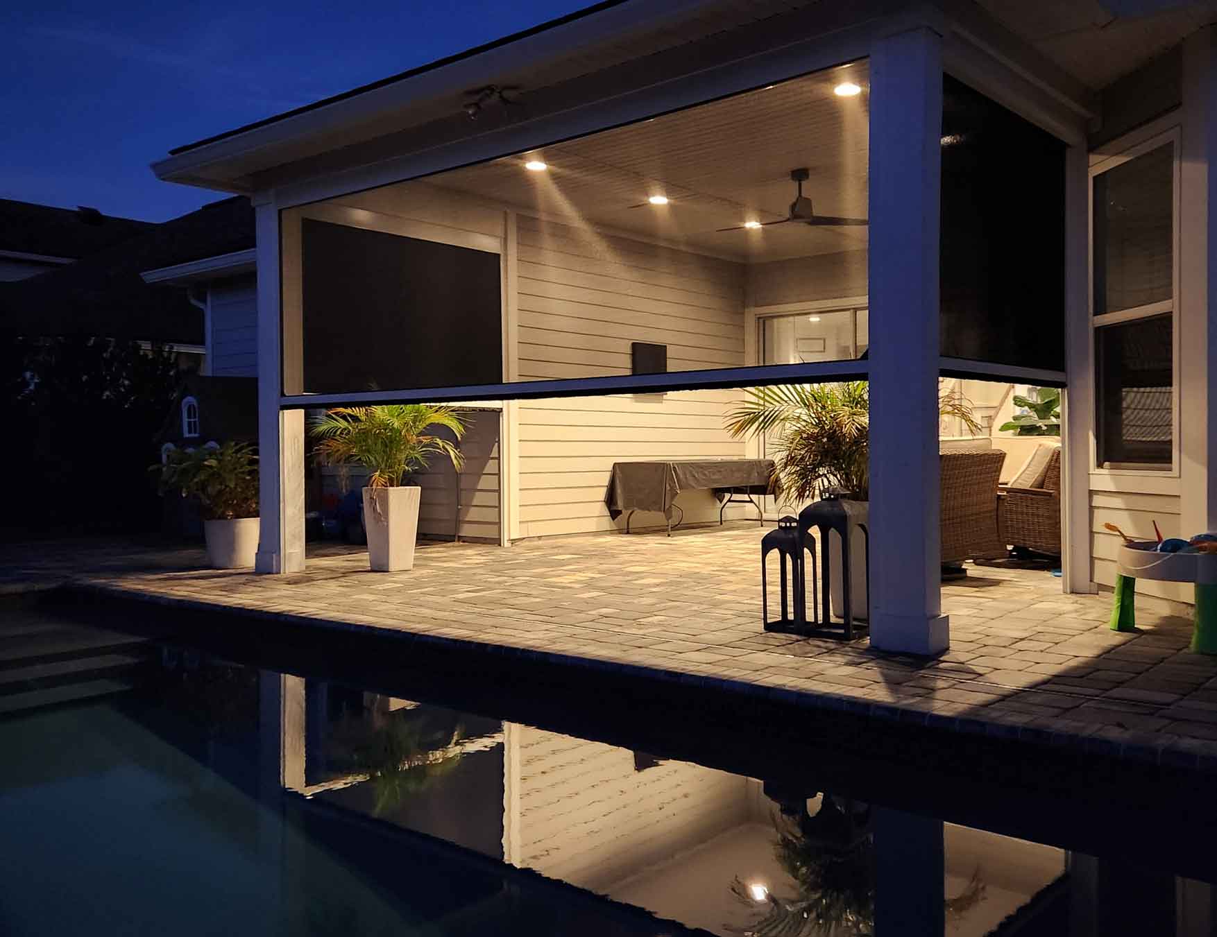 Retractable screens for Patio – Automatic Sun Shades FL